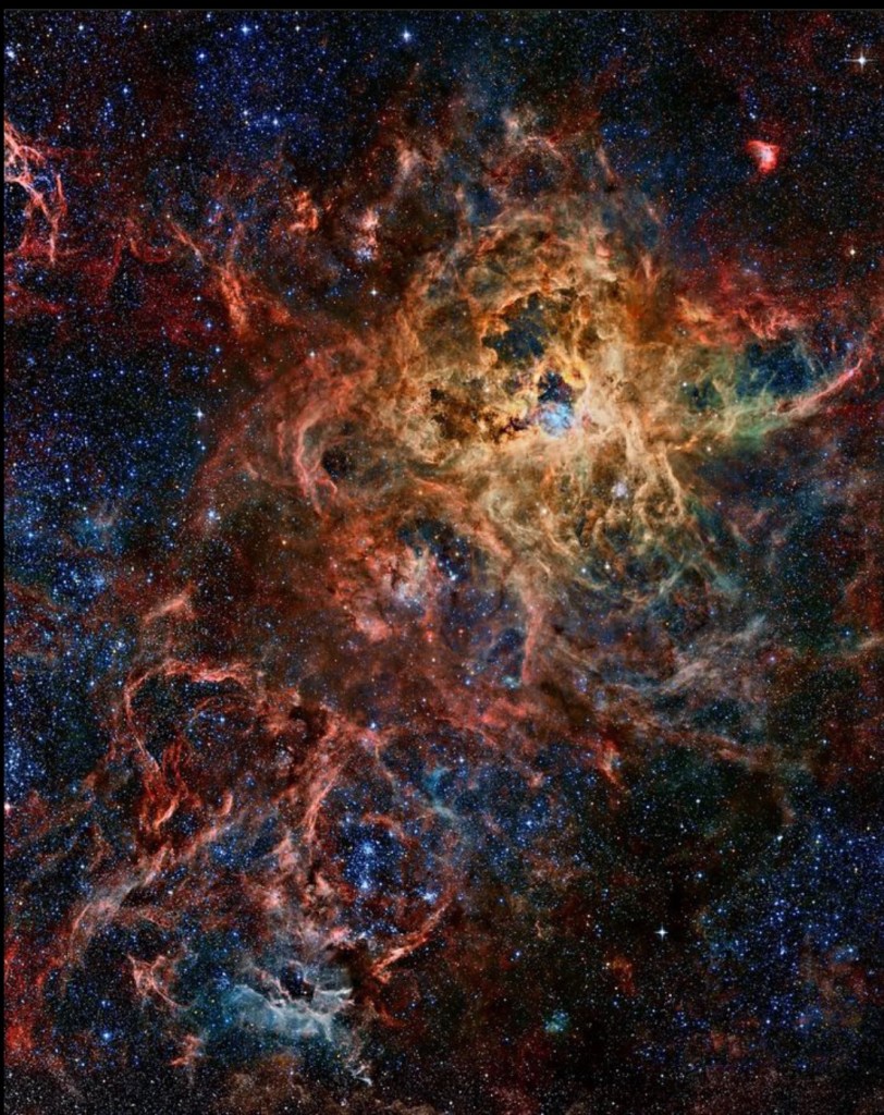 Pictures from Deep Space – Astro-Nut 👨🏽‍🚀